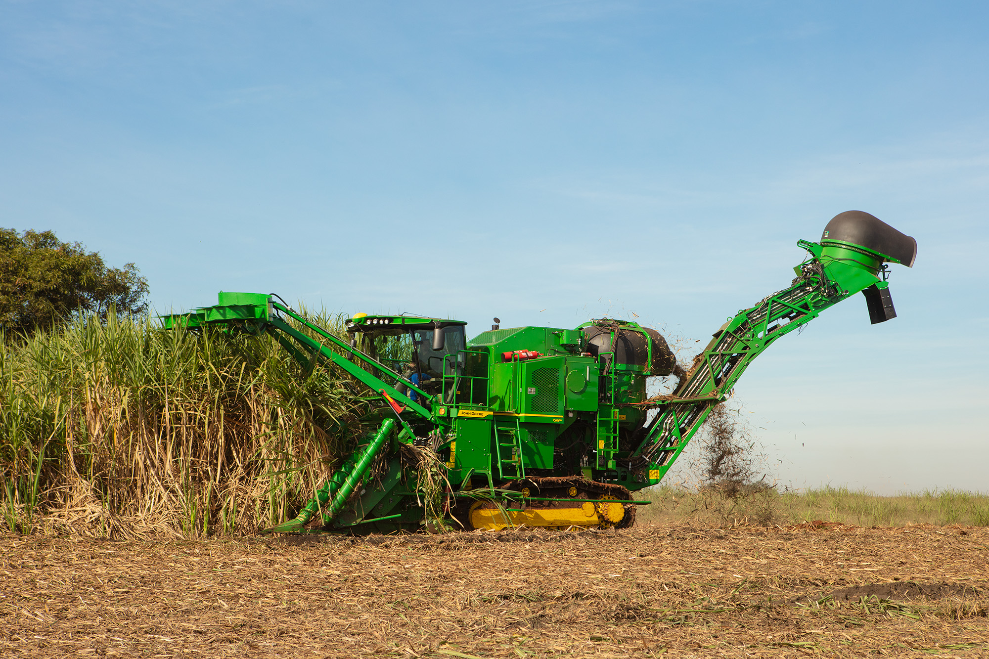 Boost John Deere CH950 Efficiency with Unimil Replacement Parts